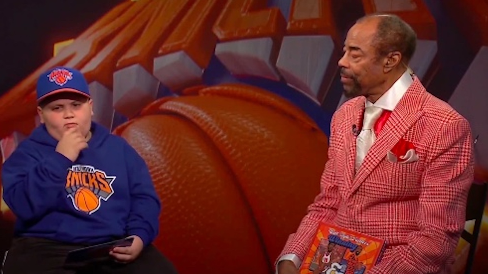 The Rizzler Taught Knicks Legend Clyde Frazier To Do The 'Rizz Face' In ...