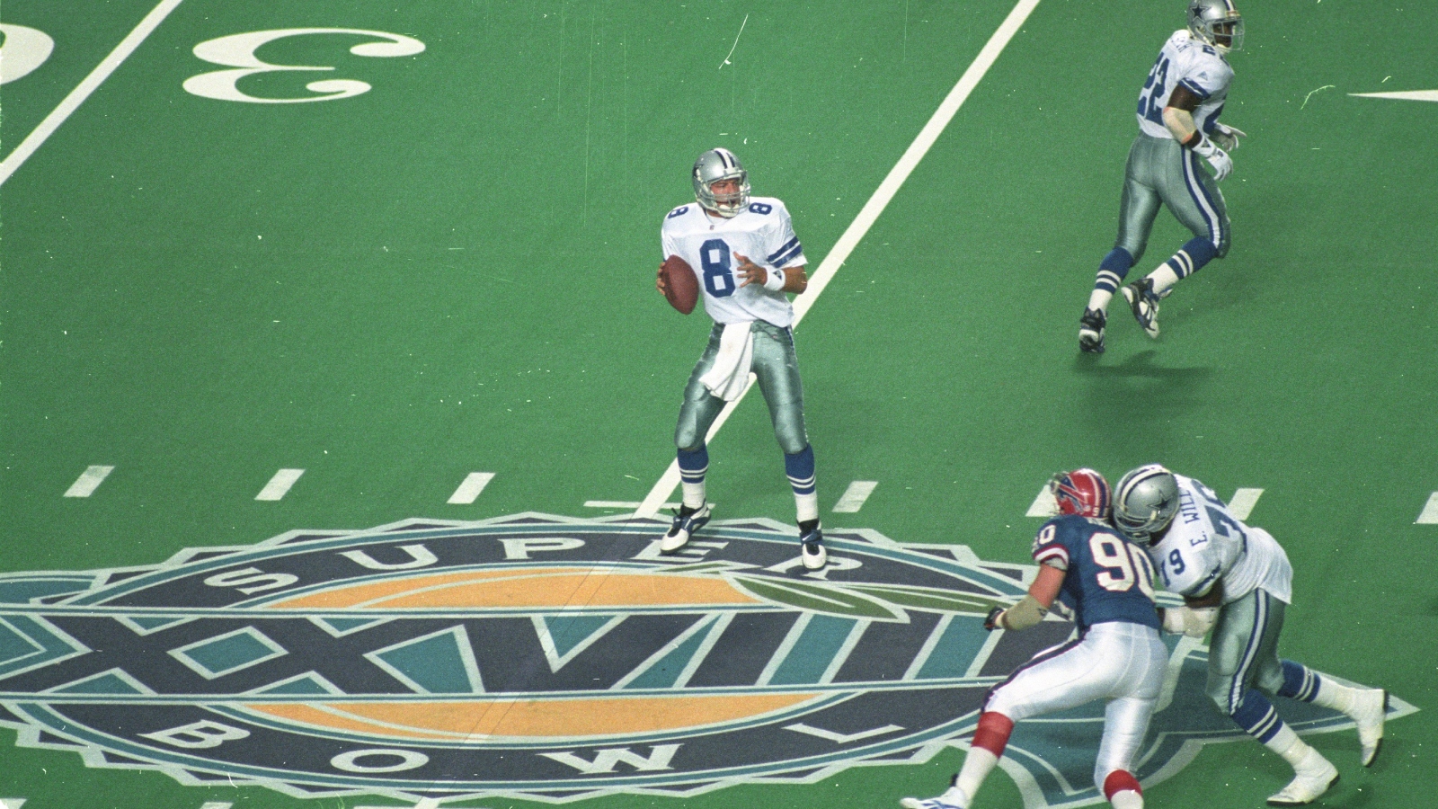 Is SB60 One Of The 10 Best Super Bowl Logos Of All Time?