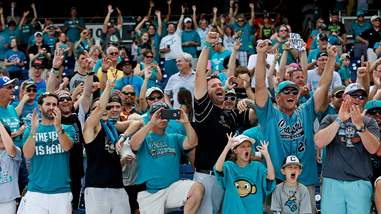 Coastal Carolina Fans Cause Pitcher Meltdown With Vicious Insults