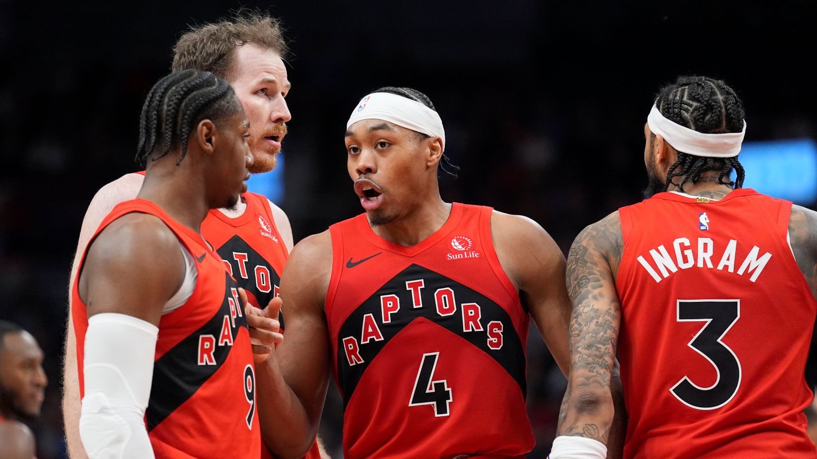 Young Toronto Raptors Fan Smacks Scottie Barnes In The Head