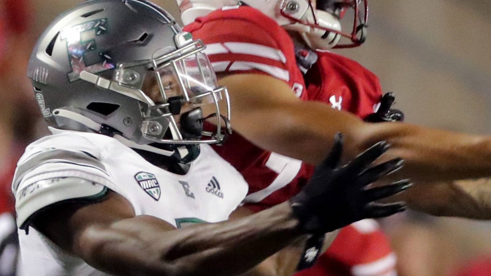 Eastern Michigan DB Posts Up With Sign To Ask Lions For Tryout